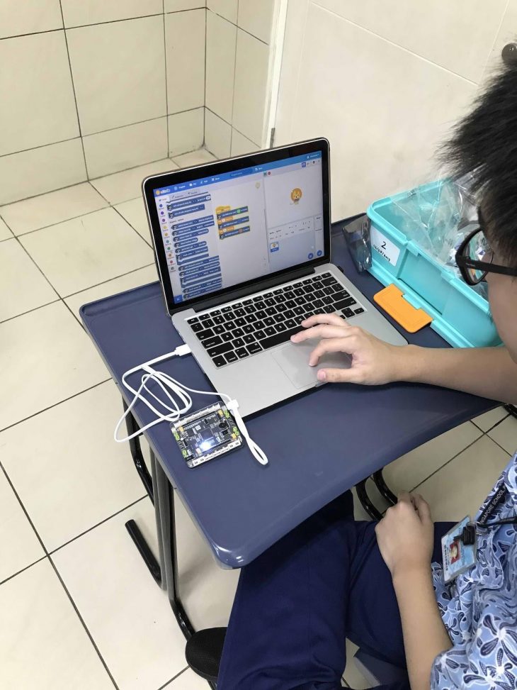 Technology at SIS-PIK – Singapore School, Pantai Indah Kapuk